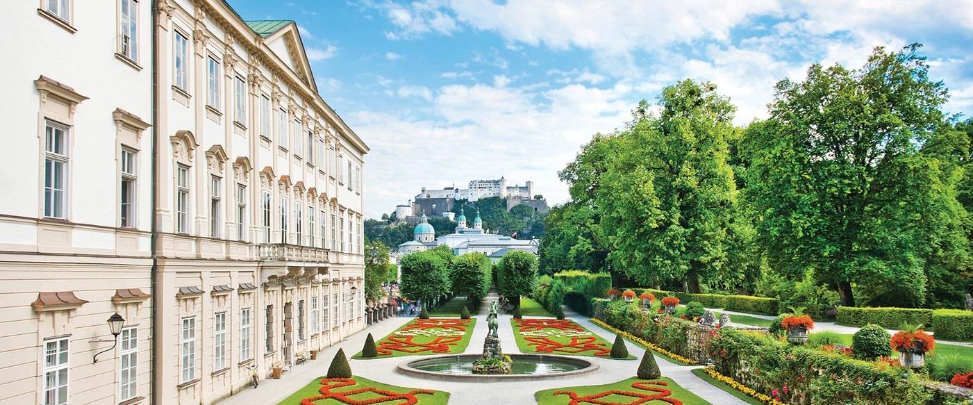 Grand Alpine Explorer